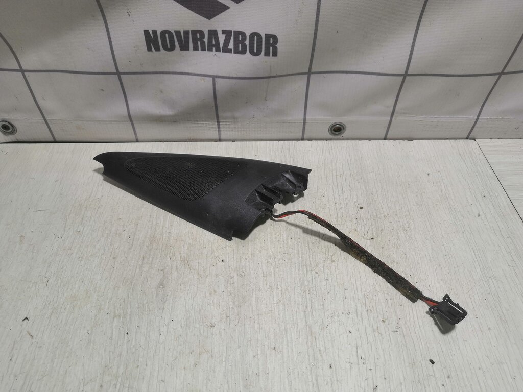 Крышка зеркала VW Golf 4 Bora 97-05