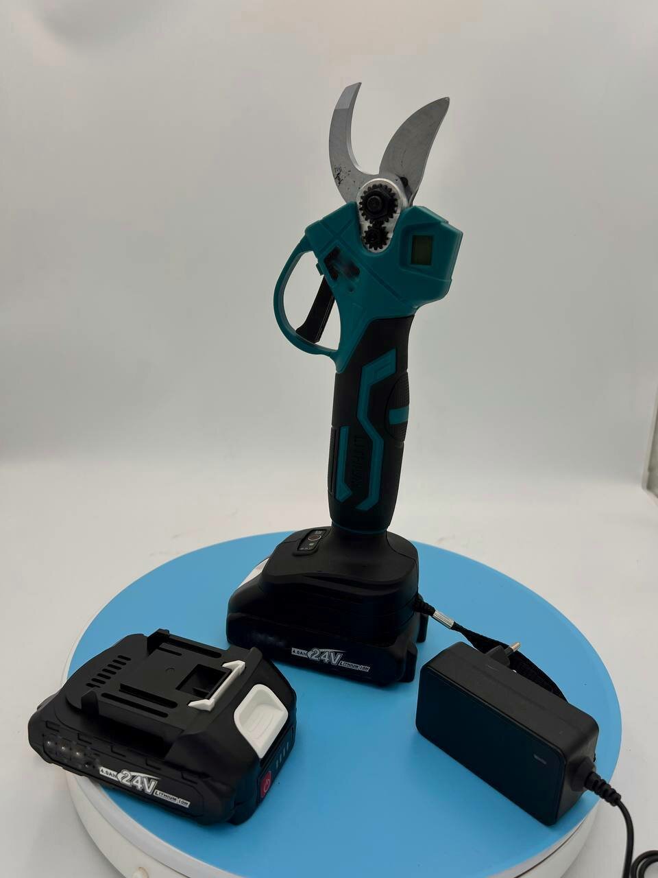 Секатор аккумуляторный, с двумя аккумуляторами и кейсом, садовый секатор аккумуляторный