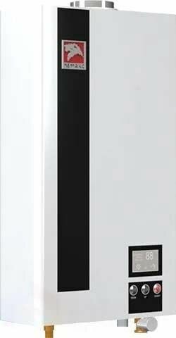 Водонагреватель проточный газовый Лемакс Турбо 24 LMX