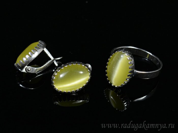 Комплект бижутерии: кольцо, кошачий глаз