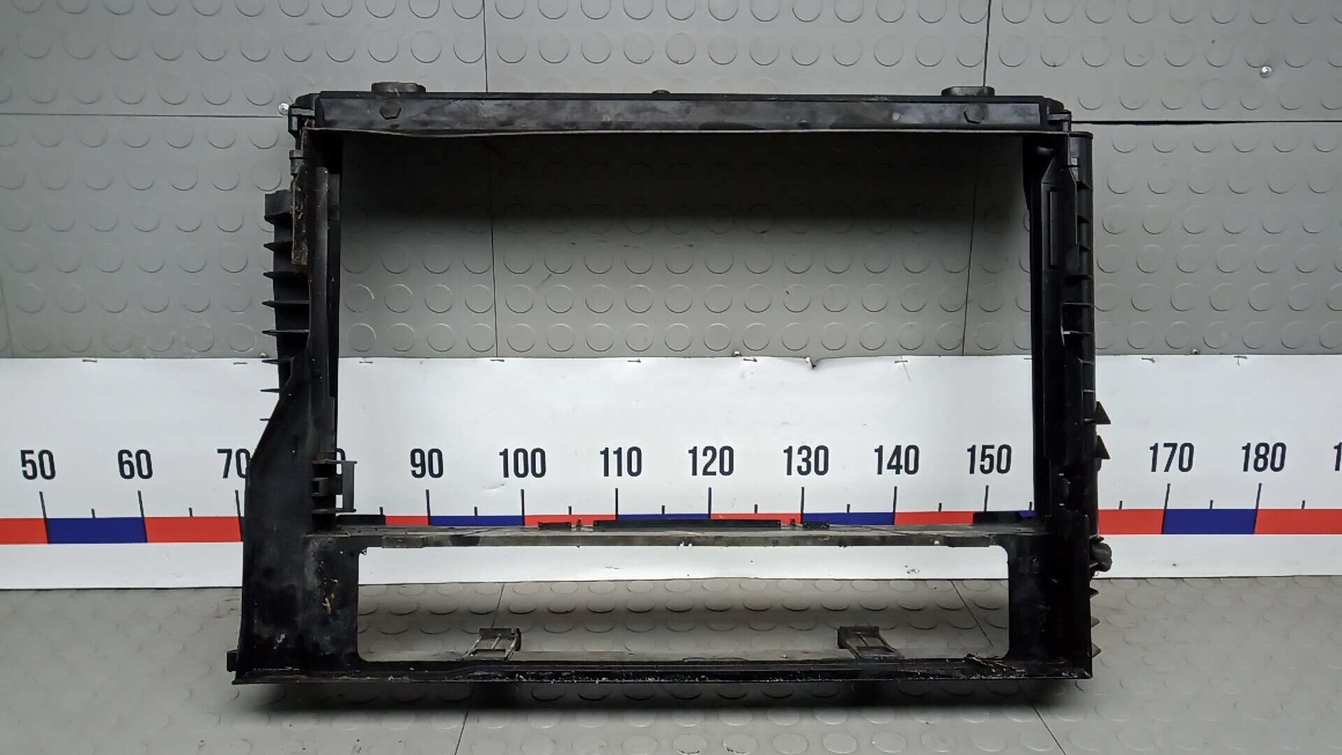 Диффузор вентилятора BMW 5 E60/E61