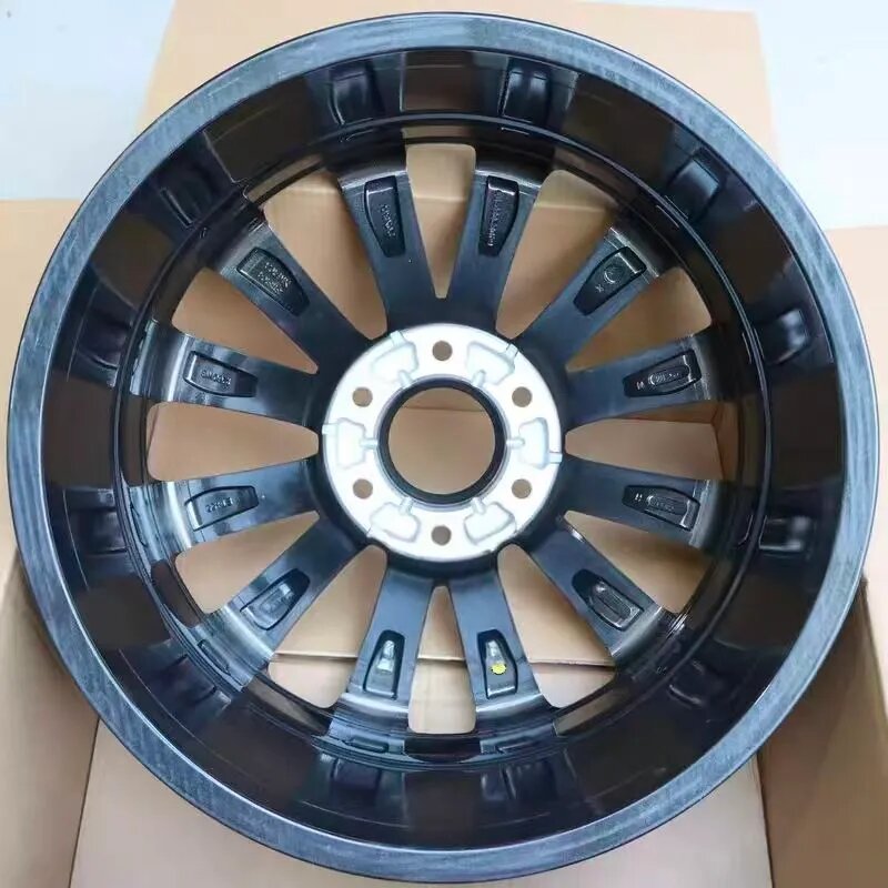 TANK TANK700 Колесный диск Литой 20x8" PCD6х139.7 ET55 D100.1