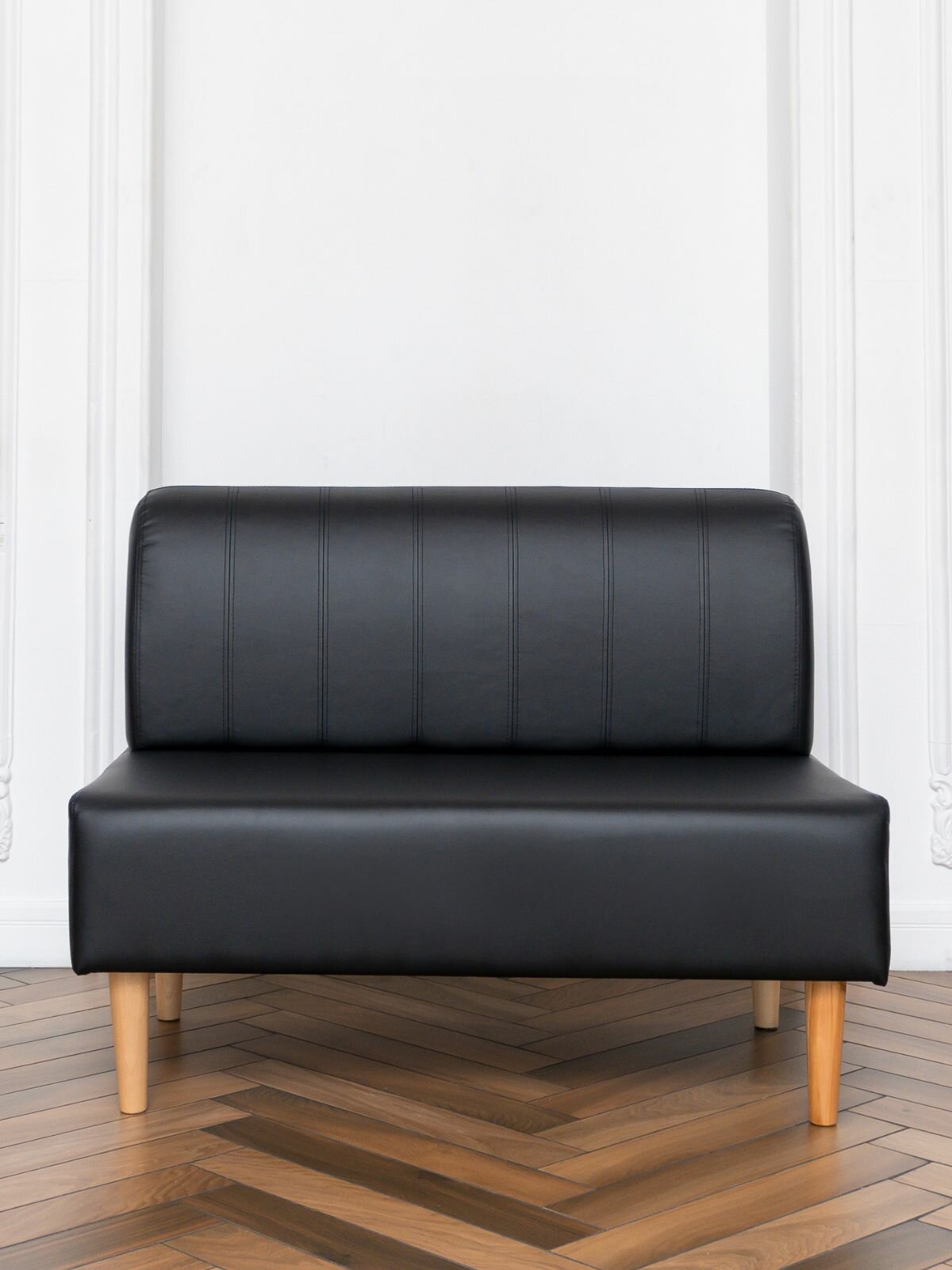 Банкетка со спинкой для кухни