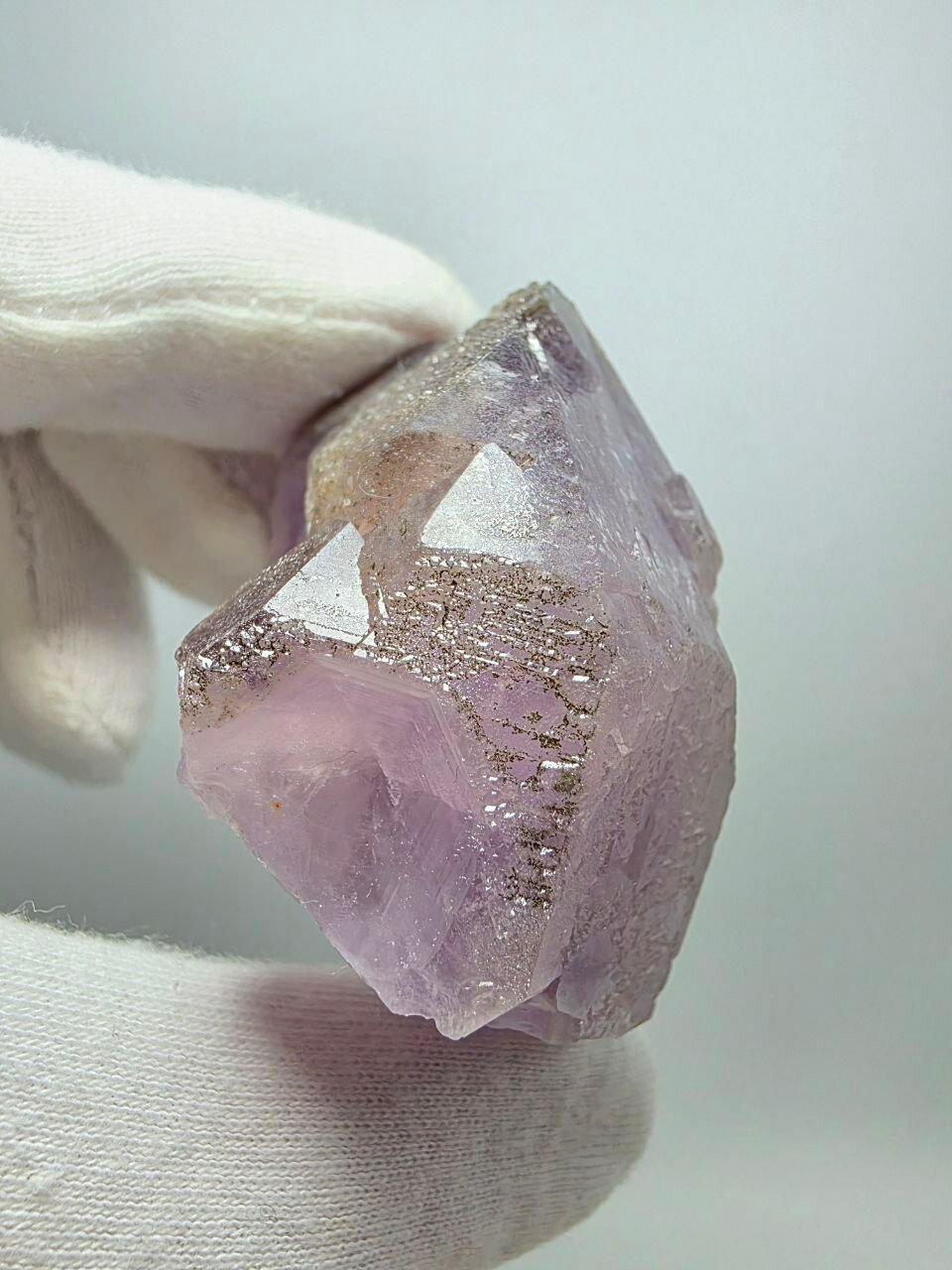 Аметист кристалл 54 мм, 100 г.