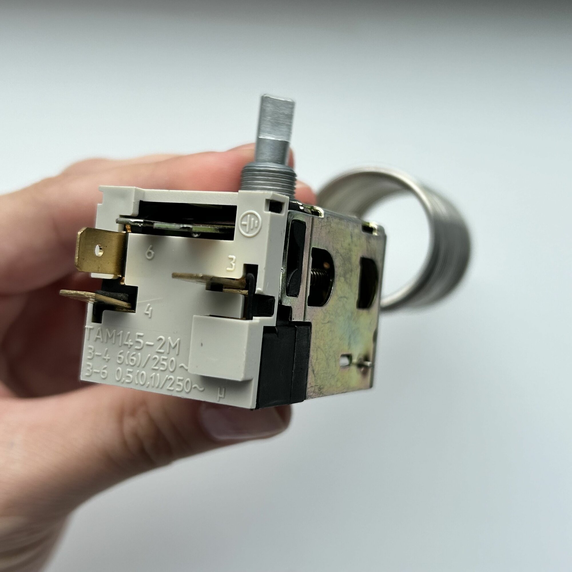 Термостат для холодильника ТАМ-145 2,0 м (для морозильной камеры)