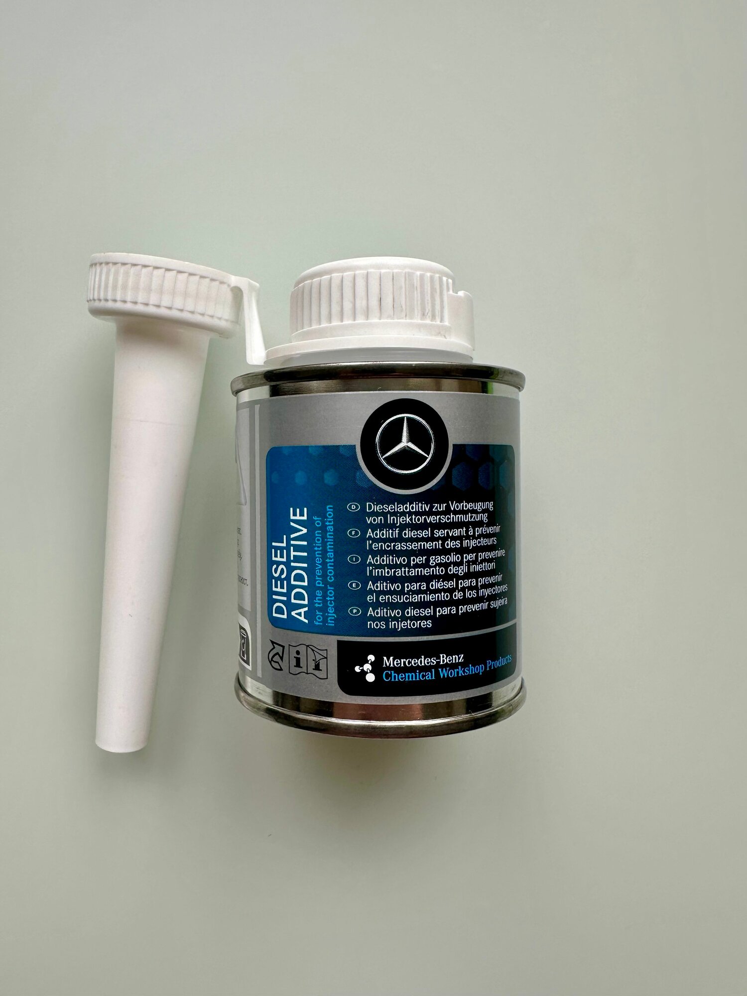 Присадка к дизельному топливу MERCEDES DIESEL ADDITIV A000989304509, оригинал