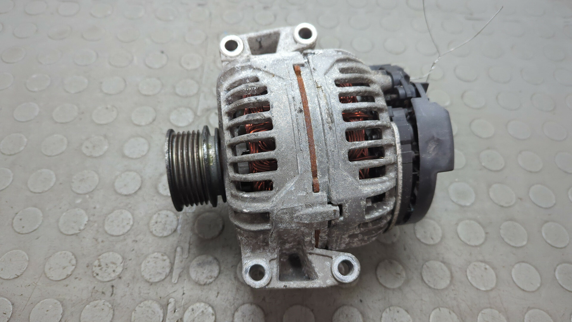 Генератор Audi A3 (8P) Б/У