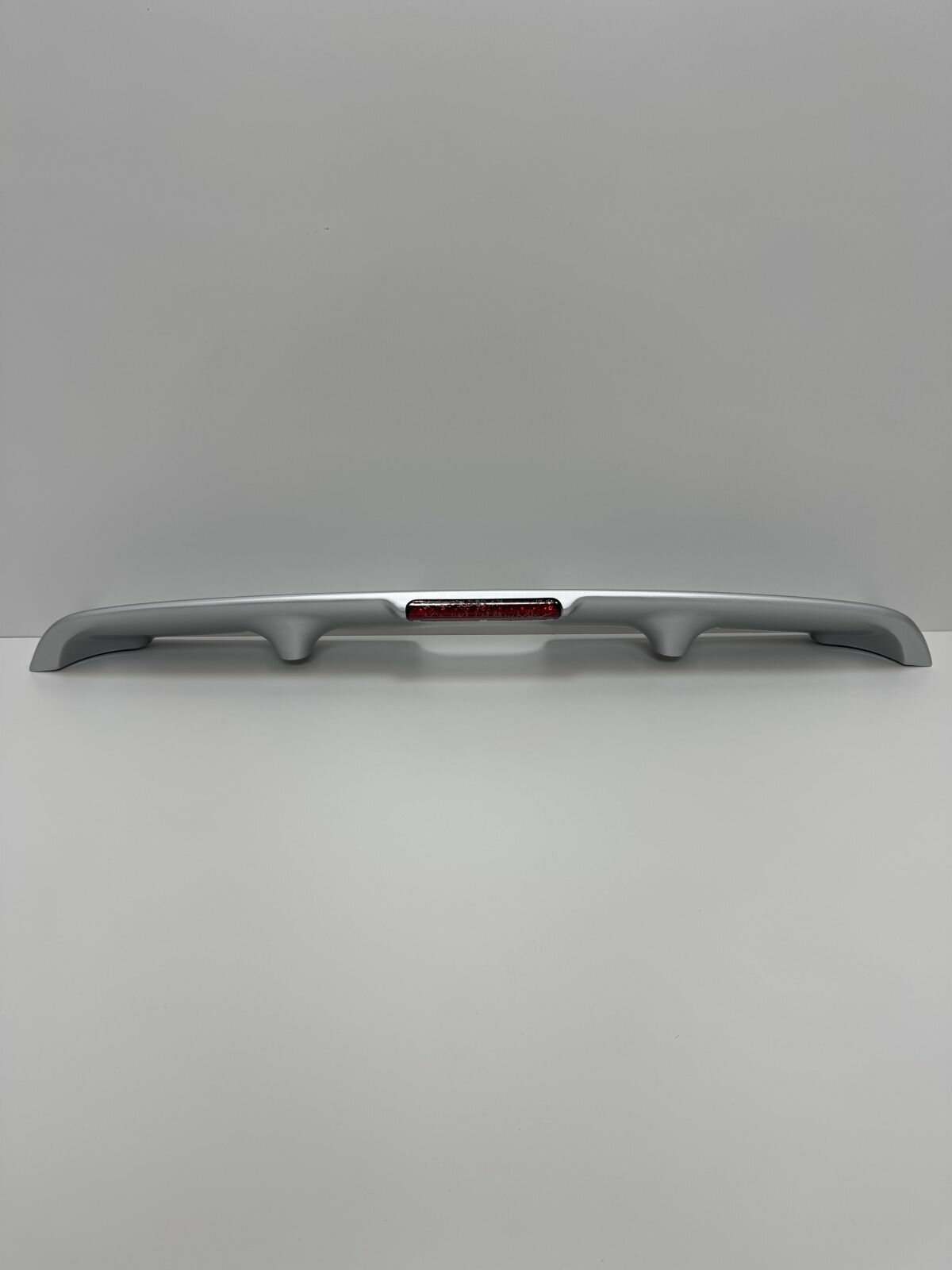 Спойлер крышки багажника в цвет для ВАЗ 2113 2114 690 - снежная королева, серебристый