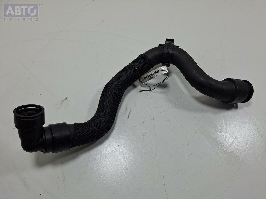 Патрубок отопителя (печки) Peugeot 407