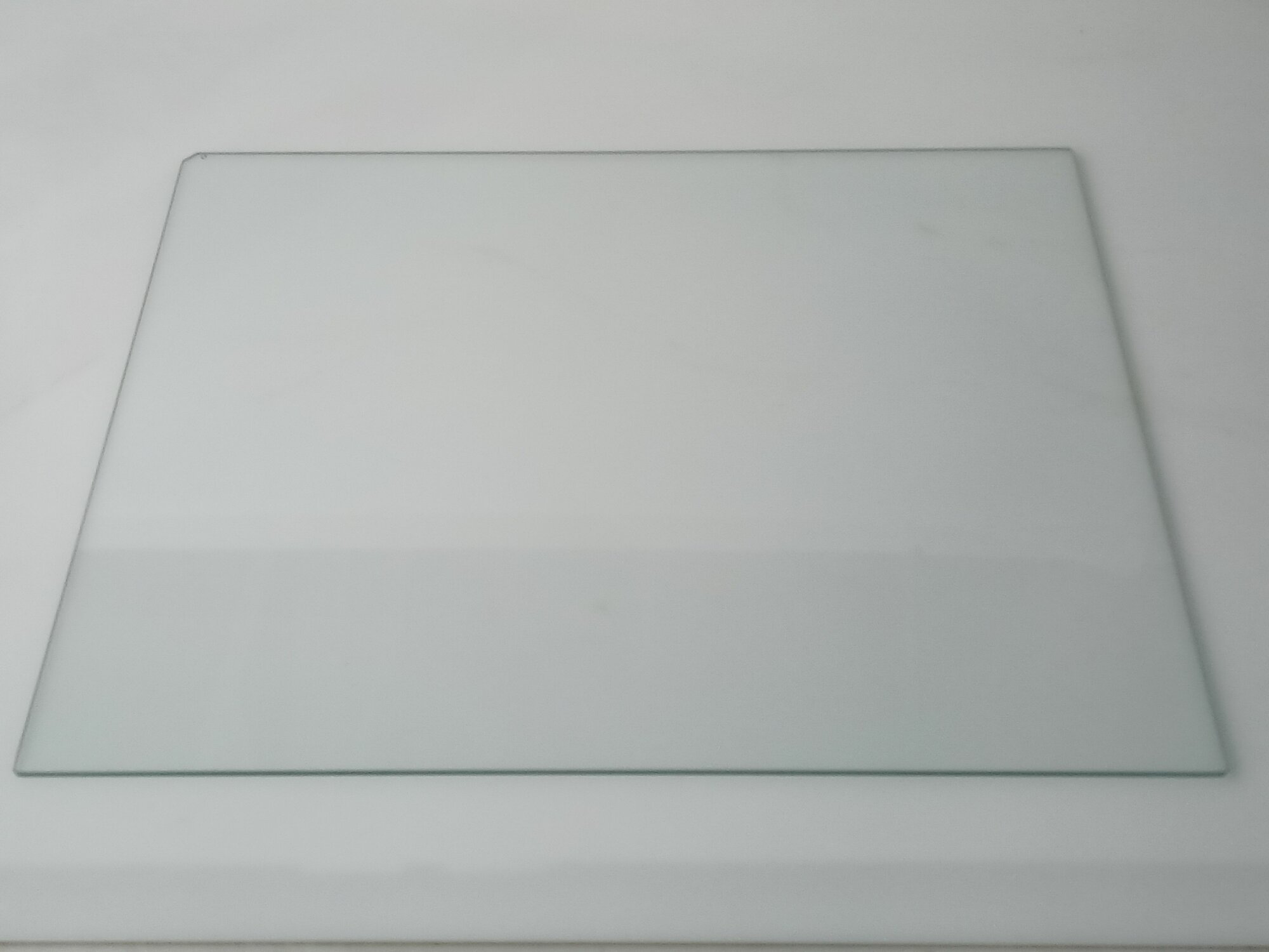 Стекло среднее, для ДШ Grundig GEBM11300XC