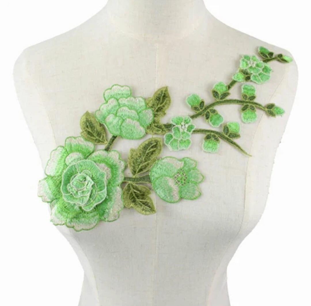 Декор пришивной для одежды розы 3D