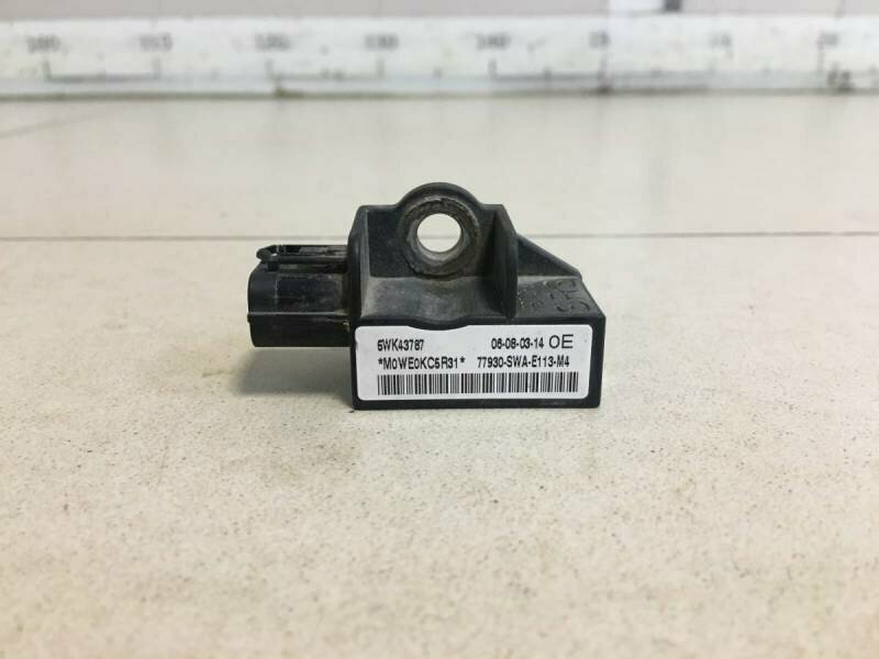 Датчик AIR BAG Honda CR-V 2007-2012
