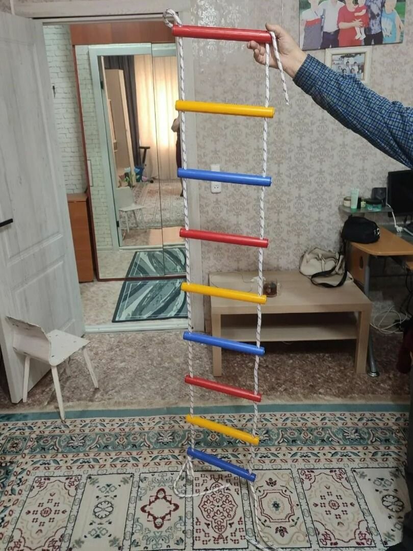 Веревочная лестница пластиковая