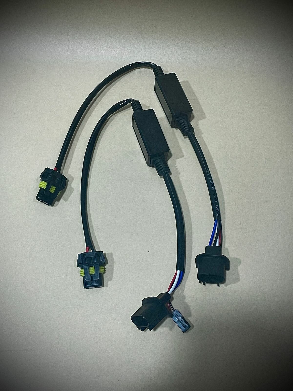 Раздельная Проводка для Би лед H13, Би линз, Ксенона 12V - 2шт. Р Ближний / Дальний