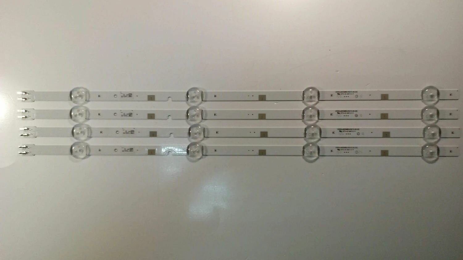 V5DN-480SMB-R3 LCD Samsung CY-JJ048BGEV5V HW36 за 1 планку для Ue48J5200Au Ba03 Lcd Телевизор Samsung LCD, LED подсветка (string стринг светодиодный) для матрицы арт. 8495