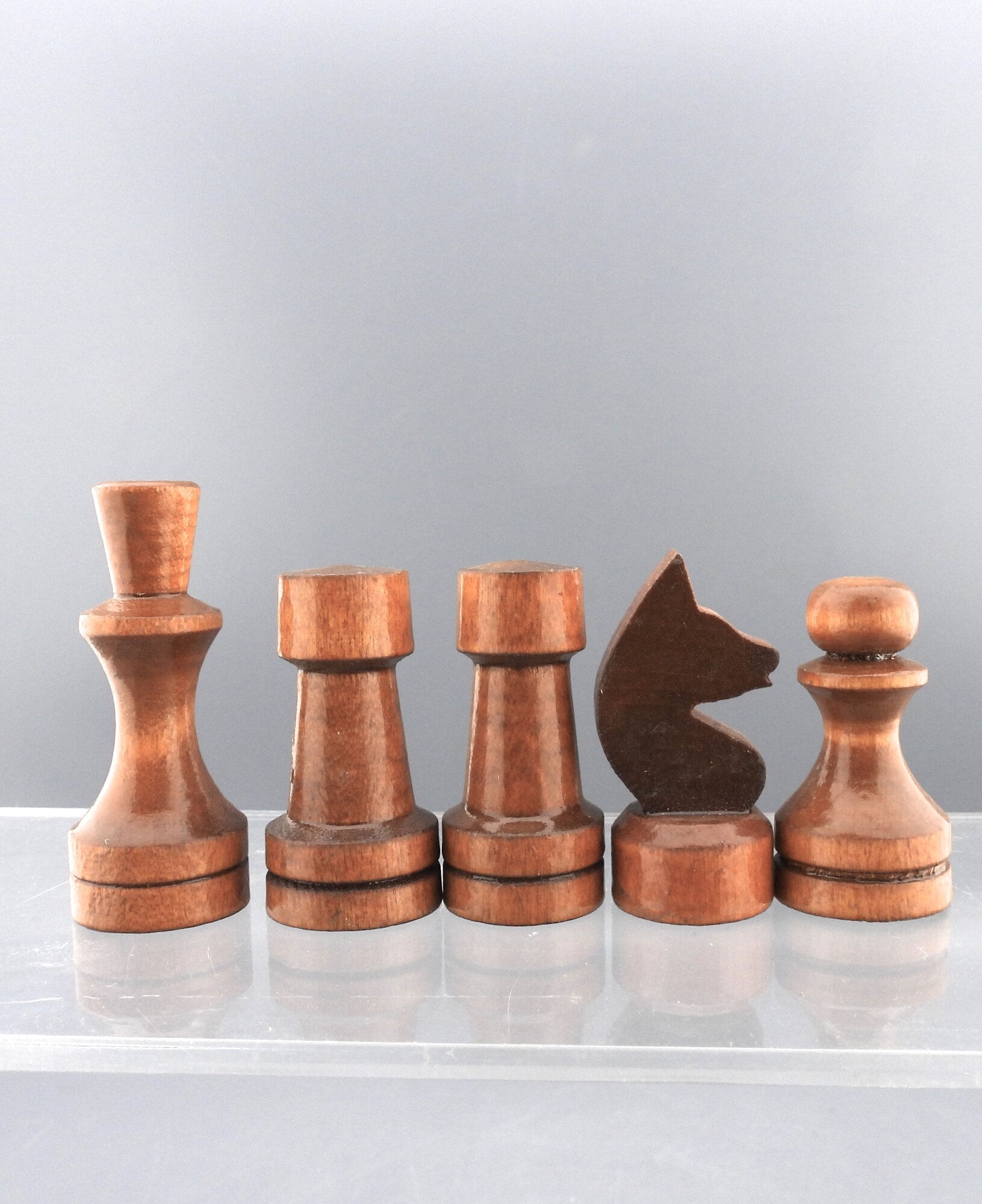 Шахматы "Обиходные" лакированные набор 5 шт Халтуринская фабрика культтоваров СССР 1980-е