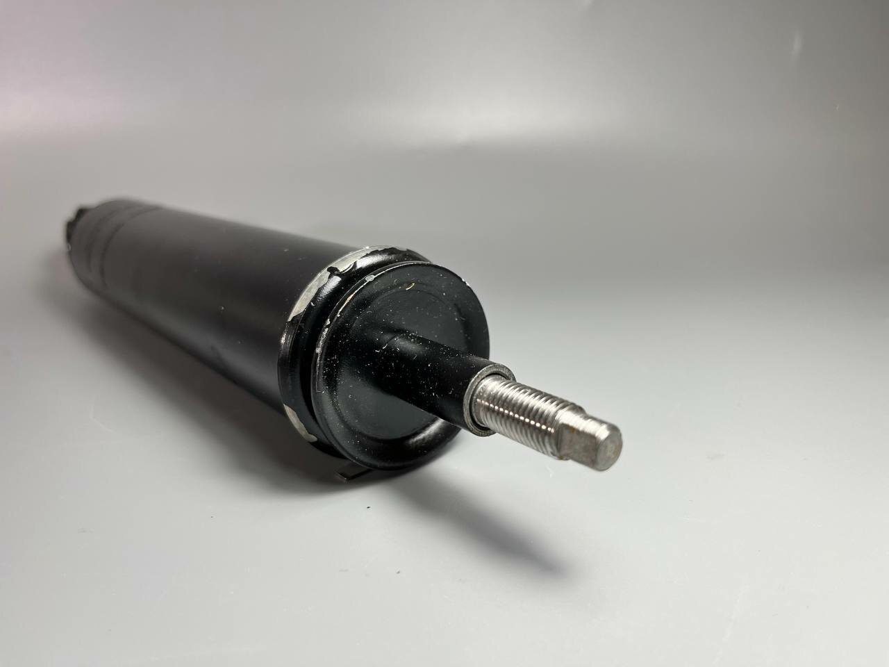 Амортизатор для а/м ВАЗ-2123 "СААЗ" передний, масляный (фирм. упак. LADA), арт: 2123-2905402-03