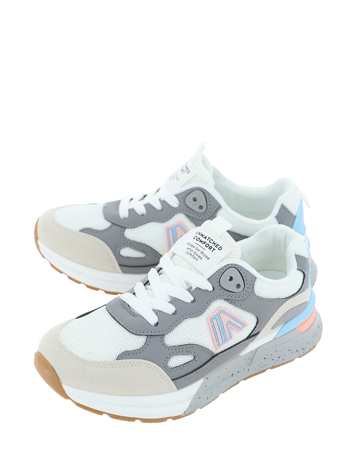 Кроссовки повседневные