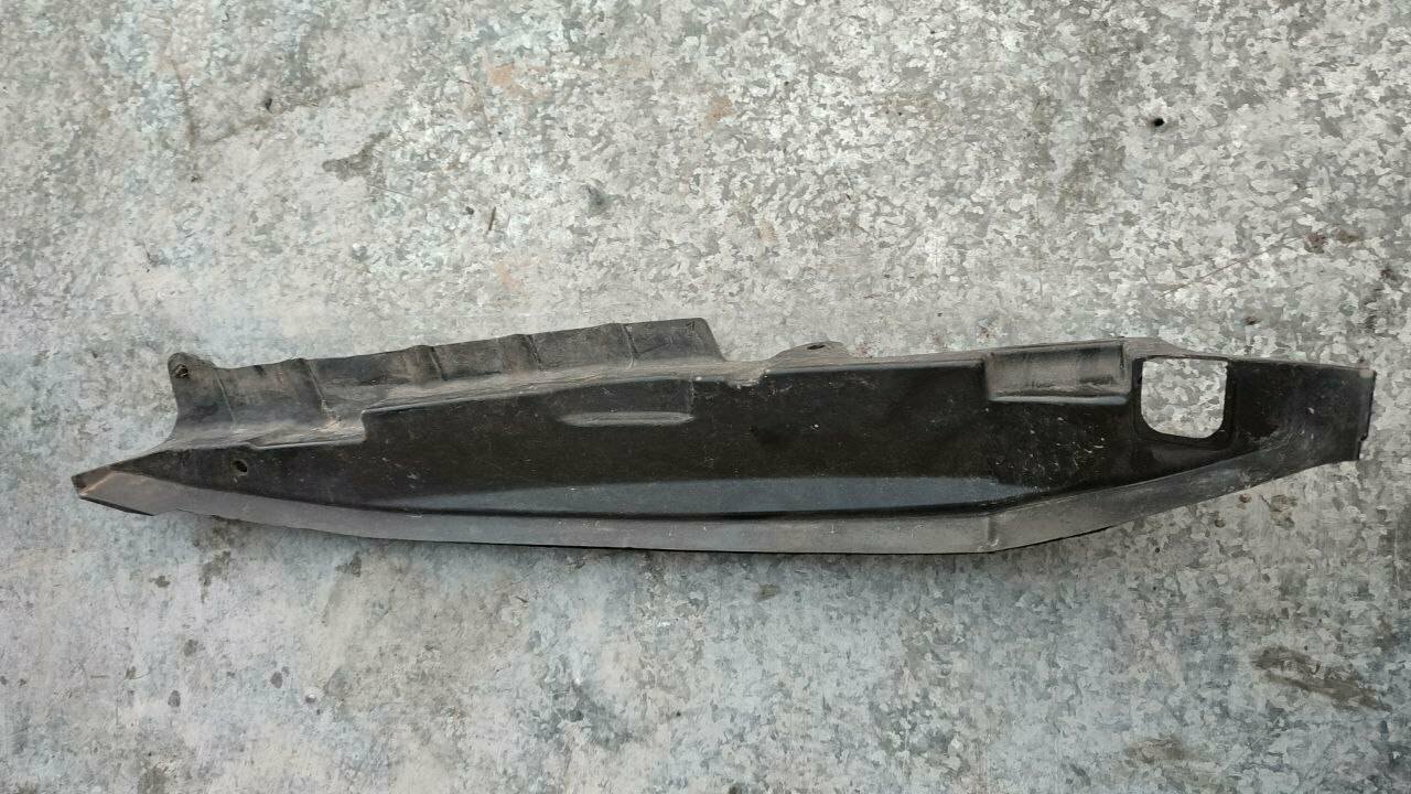 Подкрылок правый Honda Civic 8 (2005 - 2008)