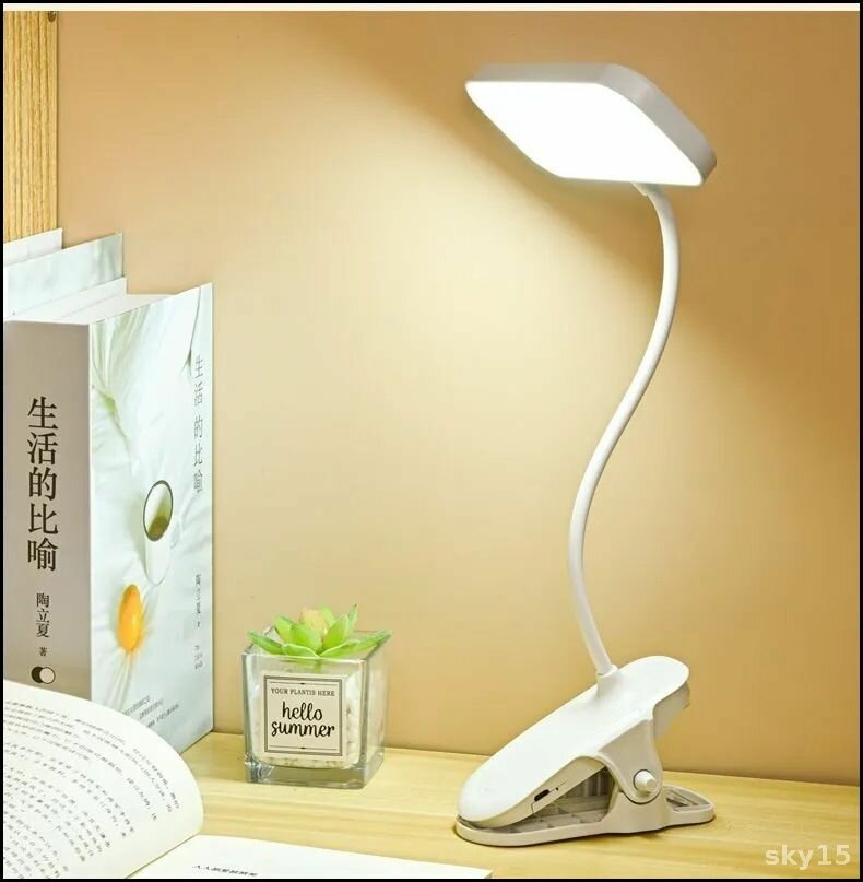 Эксклюзивный светильник для стола