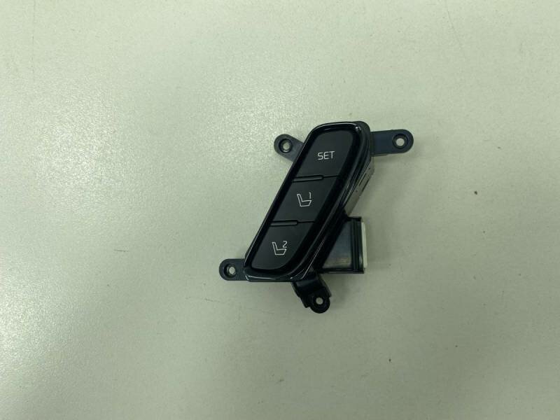 Кнопка многофункциональная Kia Optima 4 JF 2015 кат.номер: 93250D4000