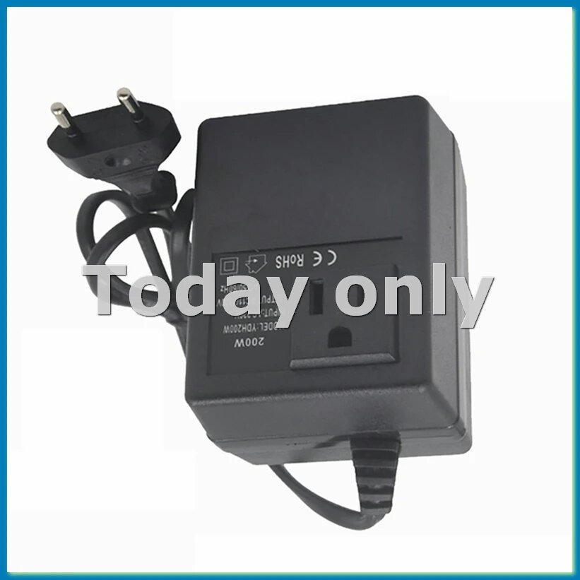 Трансформатор AD23 220В на 110В черный пластик 200Вт