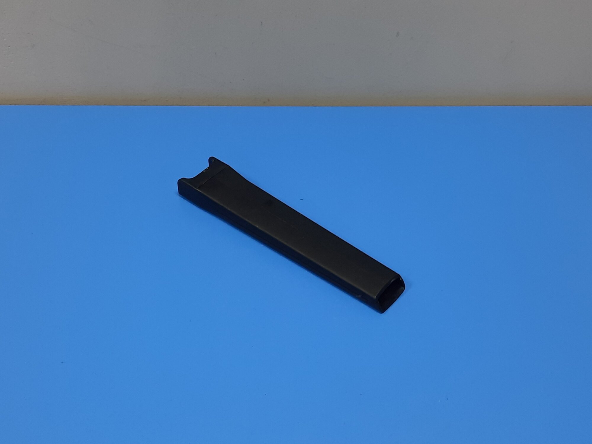 Насадка (щелевая) ручного пылесоса Bissell 2223N