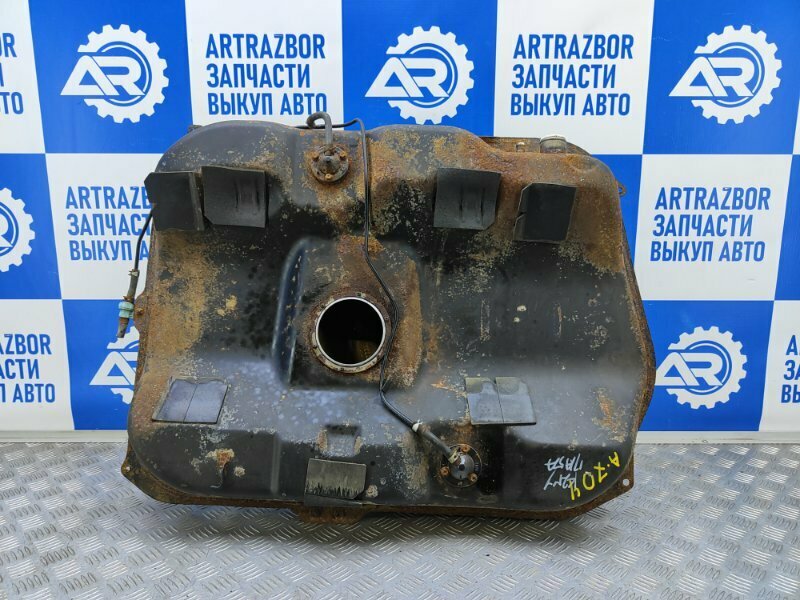 Б/У Бак топливный Kia Spectra SD / Киа Спектра SD 1.6 S6D 101 Л.С 2007