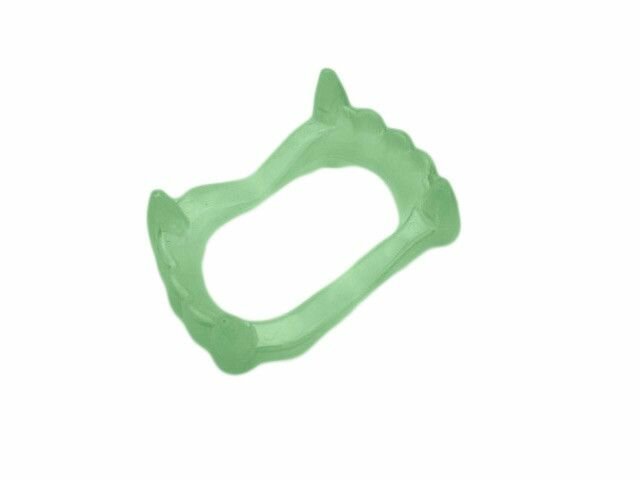 Зубы Дракулы I-Bright Company, пластик, светящиеся, без блистера