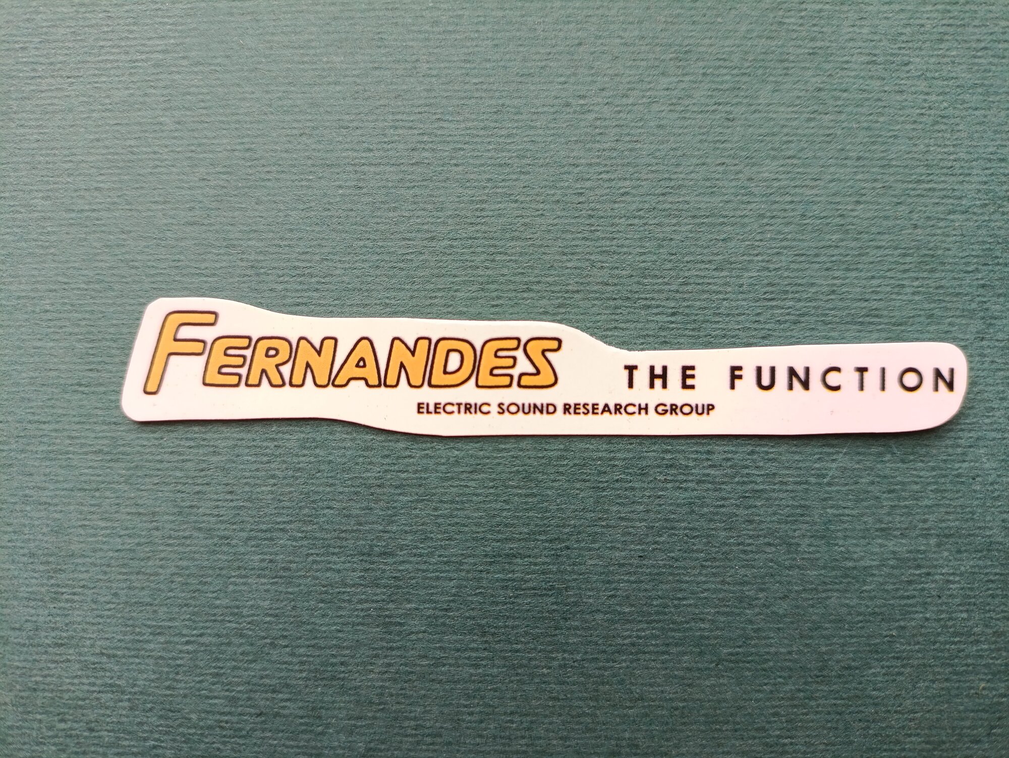 Деколь (водный перевод, waterslide decal) на голову грифа электрогитары Fernandes the function.