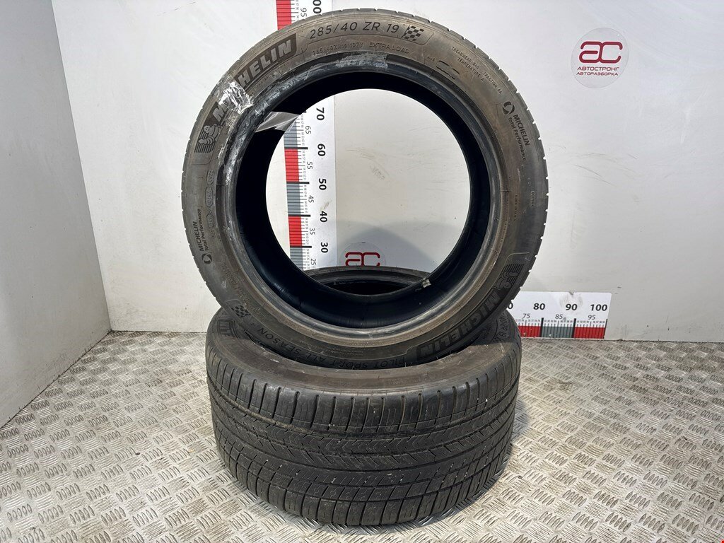 Шины Mercedes AMG GT (X290) 285/40R19 арт. 2216849