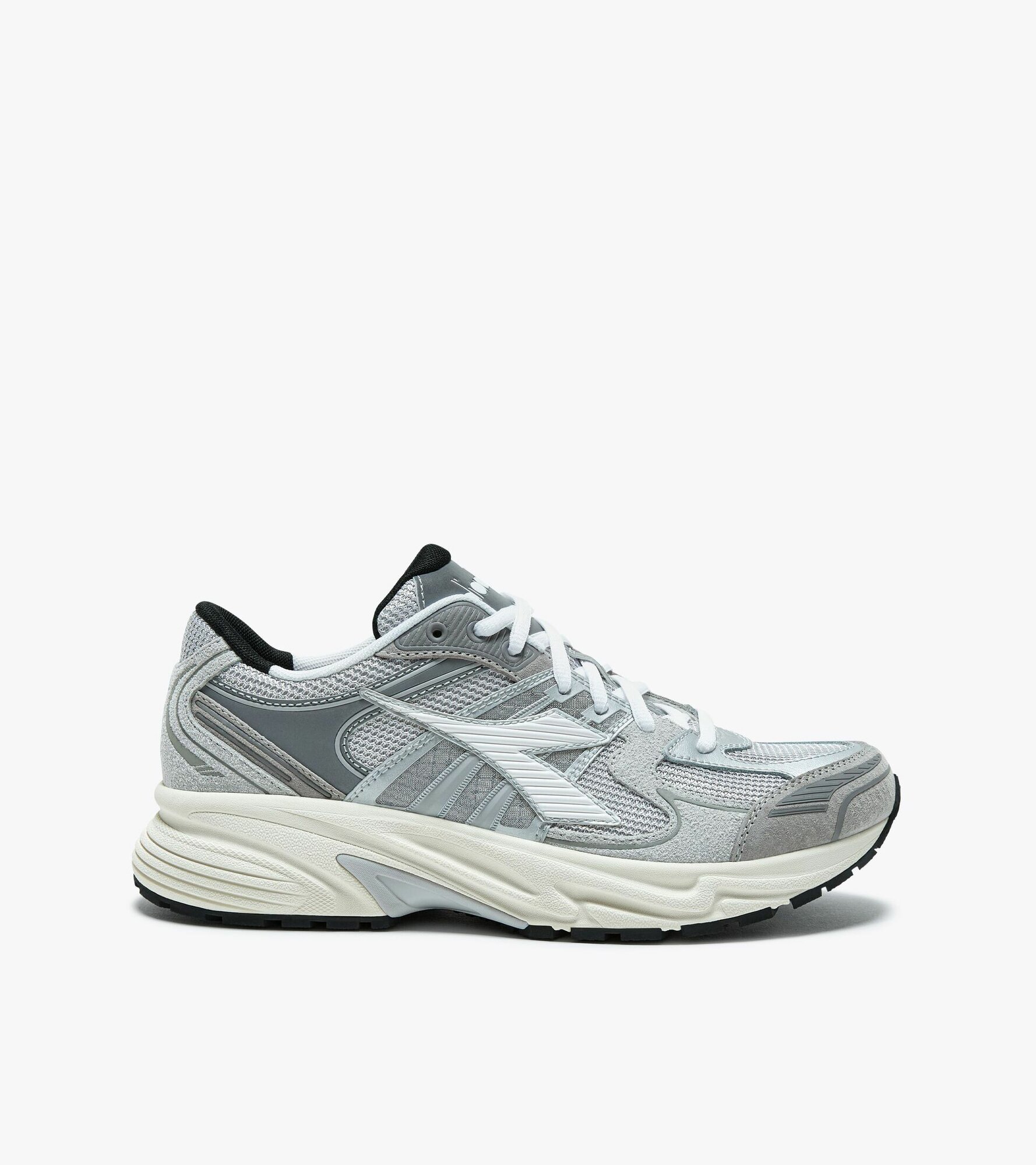 Кроссовки Diadora