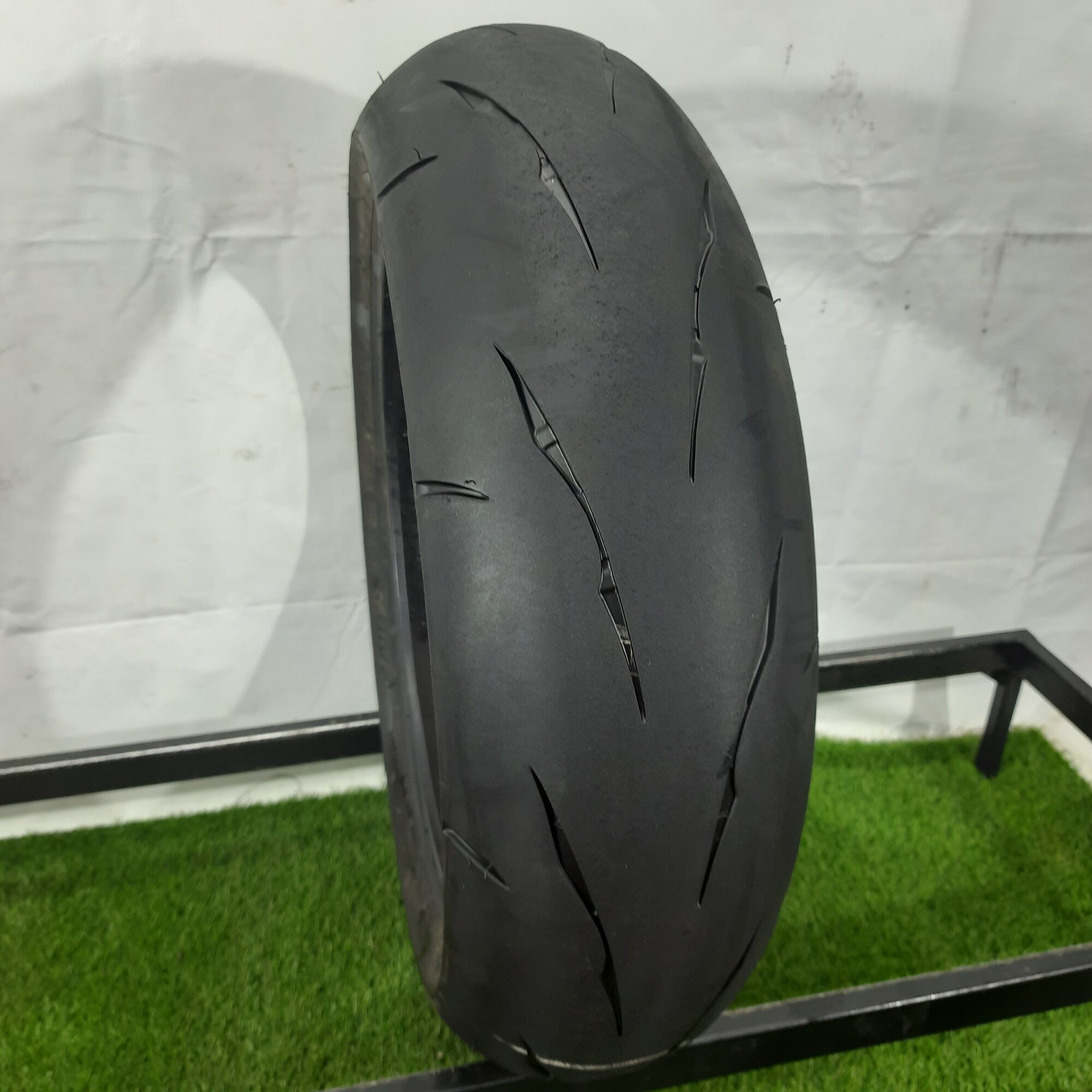 Мотошина Bridgestone Battlax Racing Street RS11 190/55 R17 75W