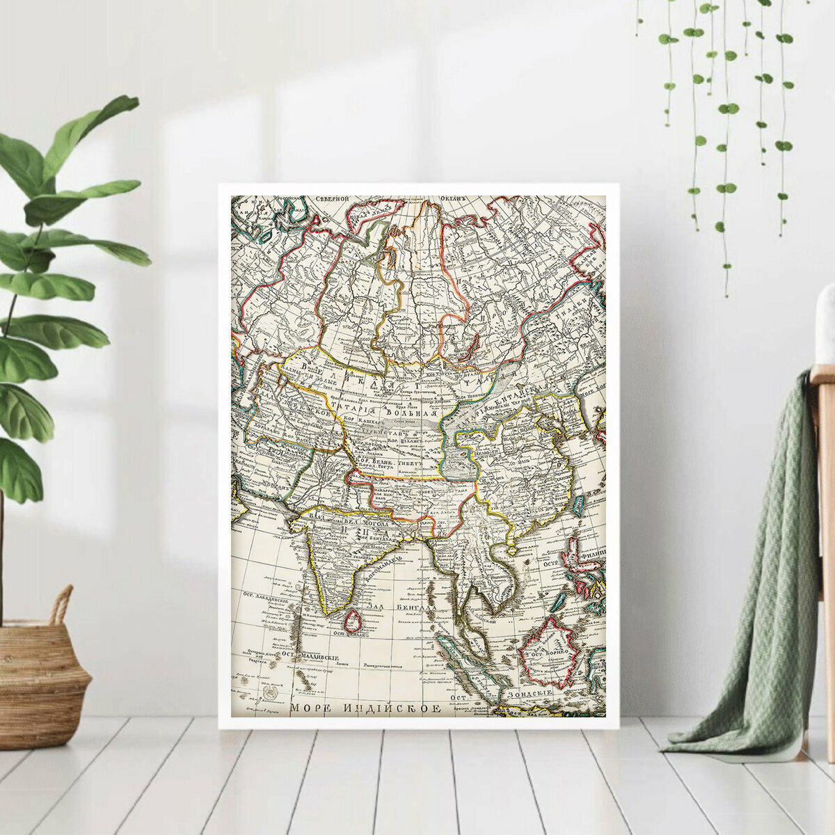 Постер "Старинная карта" 40x50 в белой рамке на стену для интерьера