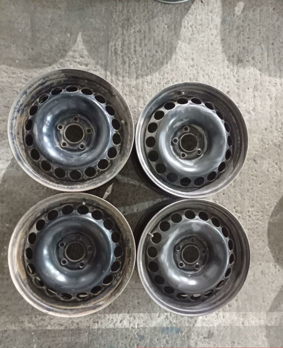 Колесные диски Штампованные 16x7 PCD 5x112 D67.1 ET39 (Реплика)