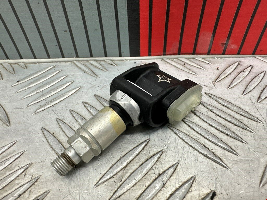 Датчик давления в шине BMW X5 (G05) 36106887140 арт. 2217042