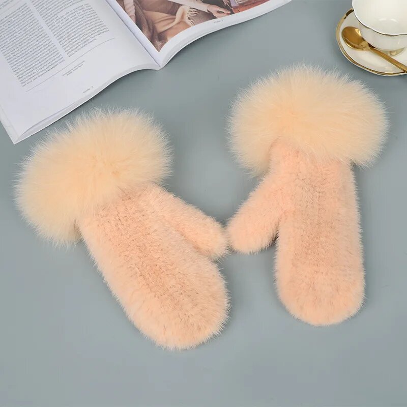 Варежки для женщин