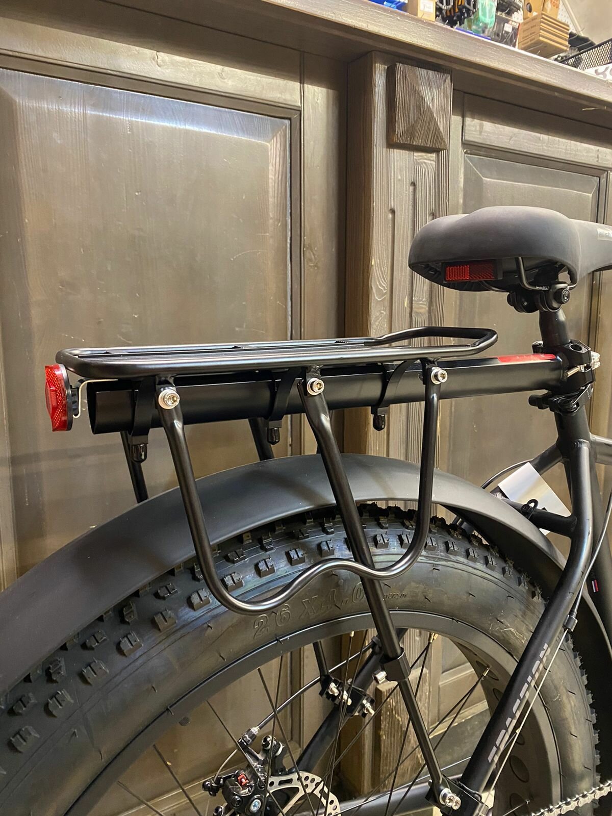 Багажник для фэтбайка "26/4", алюминиевый, крепление на подседельный штырь