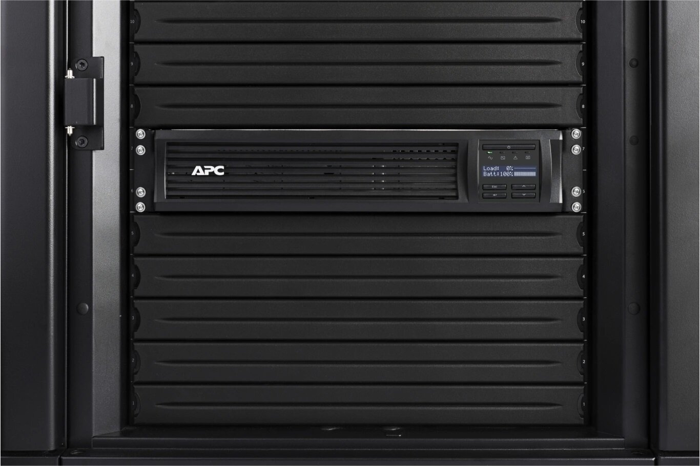 Источник бесперебойного питания APC Smart-UPS SMT1000RMI2UC черный
