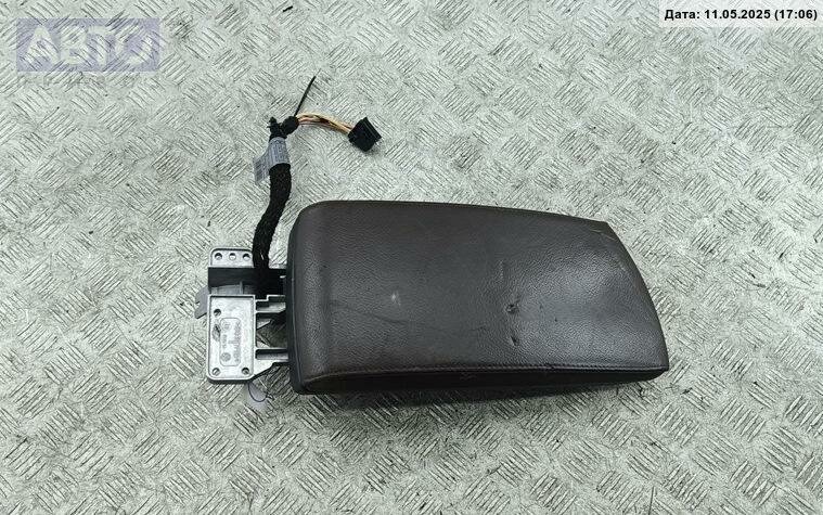 Подлокотник BMW X3 E83 (2003-2010)