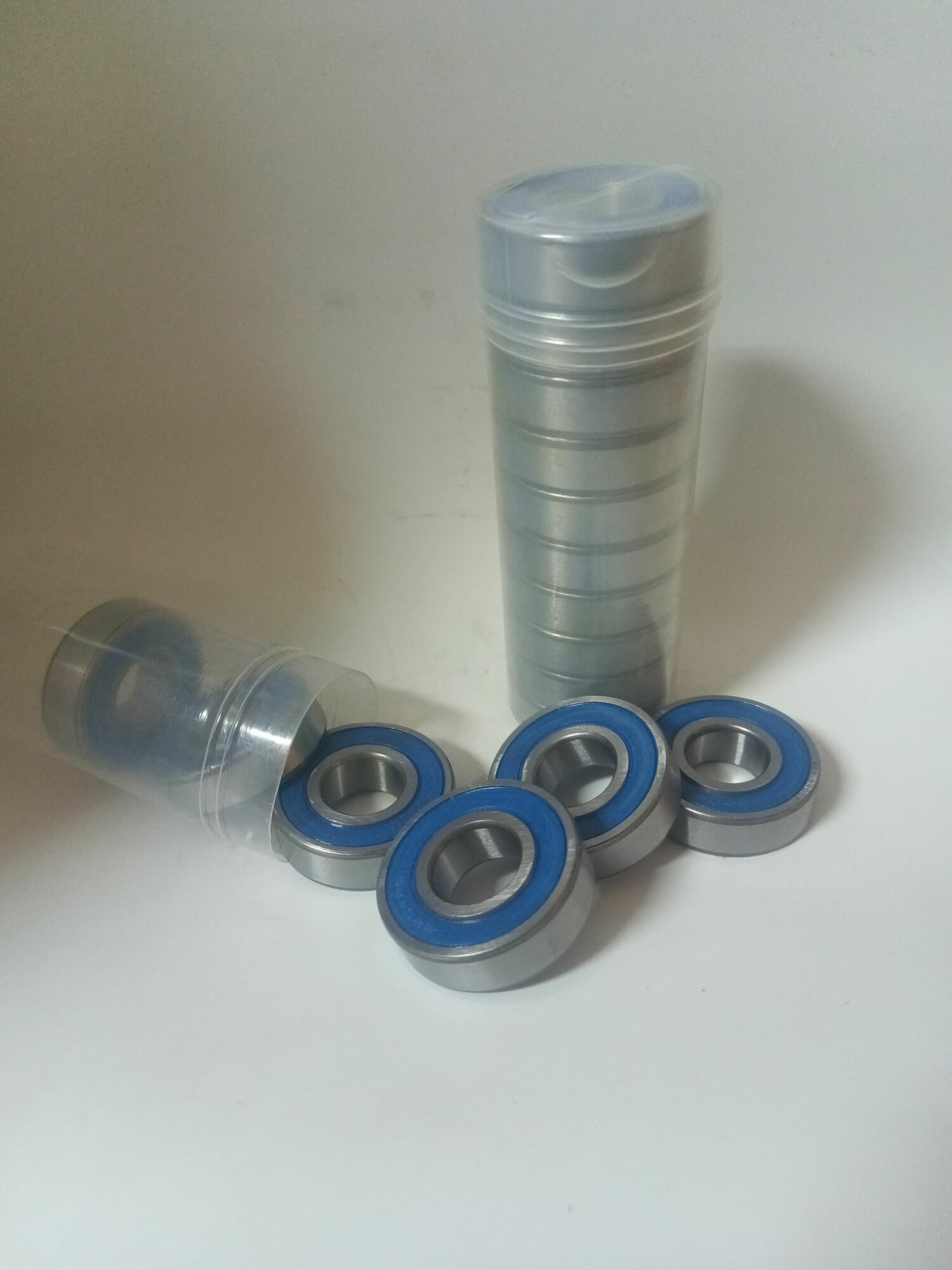 Набор подшипников для опорных роликов откатных ворот 6204-2RS (180204) 16 шт.