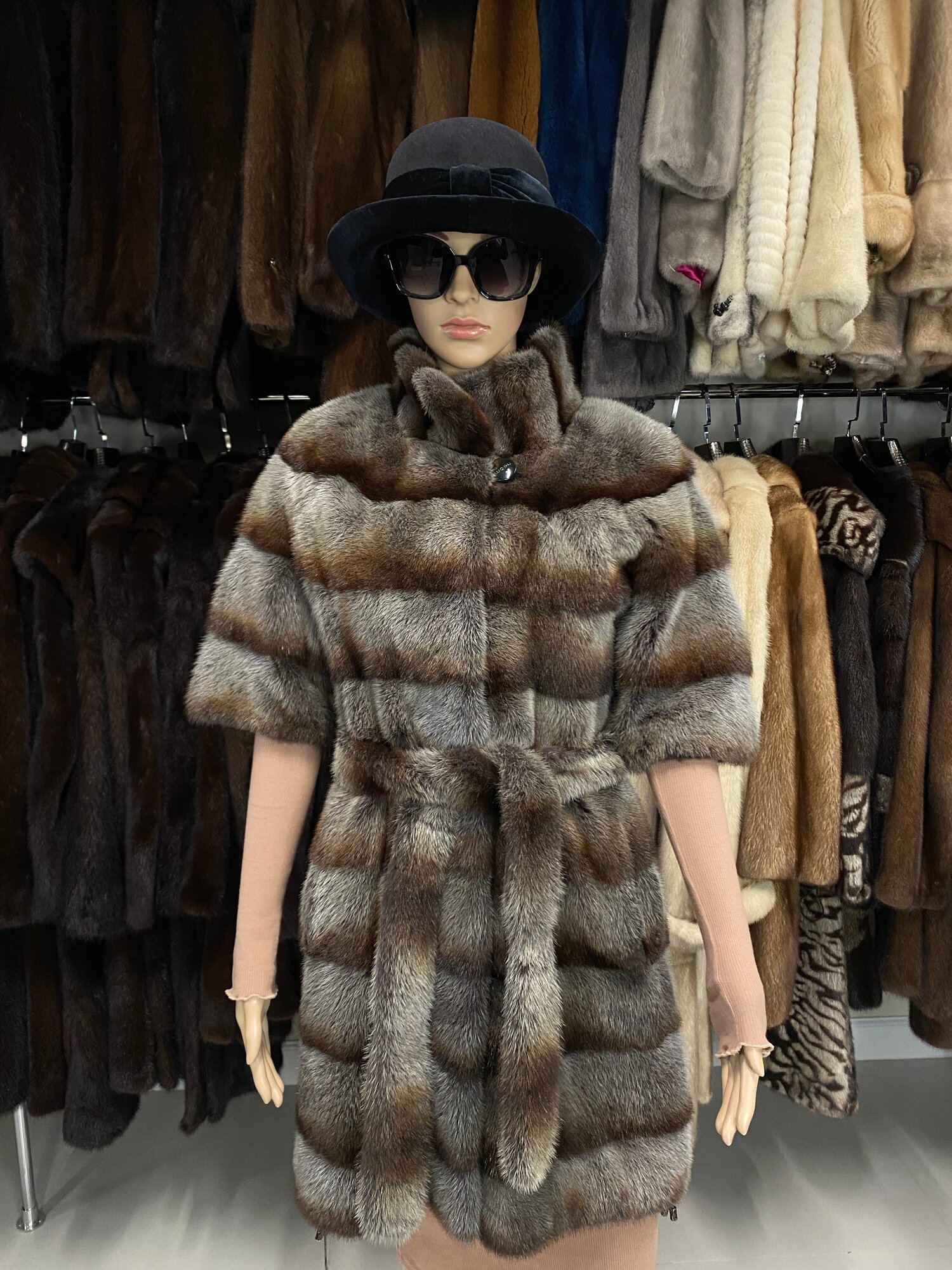 Шуба. Премиум. Норка. Градиент 42-44 р