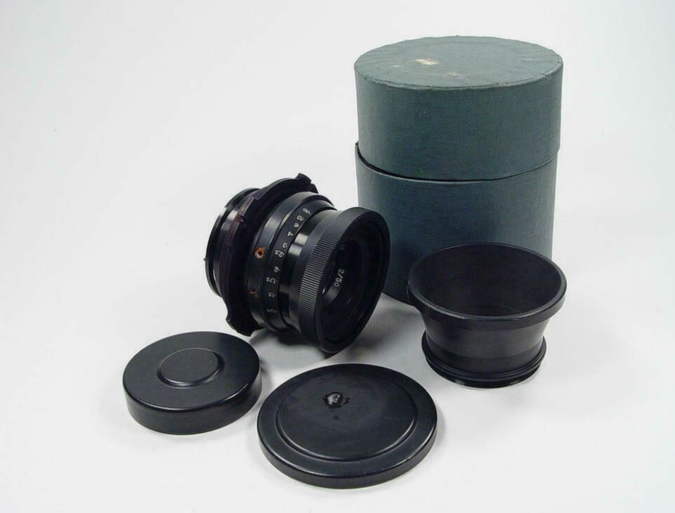 Объектив киношный новый. PL mount Arriflex RED ONE РО3-3М f/2 50mm Красногорск.