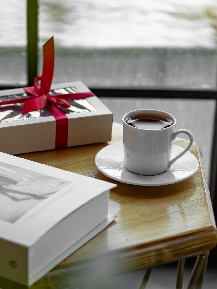 Кофейная пара, чашка для кофе с блюдцем, фарфоровая посуда WHITE FANTASY 100 мл. TAITU цвет: белый