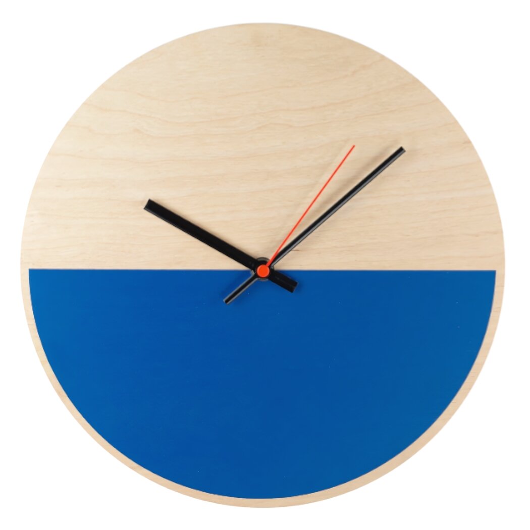 Настенные часы модель 90, кварцевый механизм, фанера, 280х8мм, стильный дизайн
