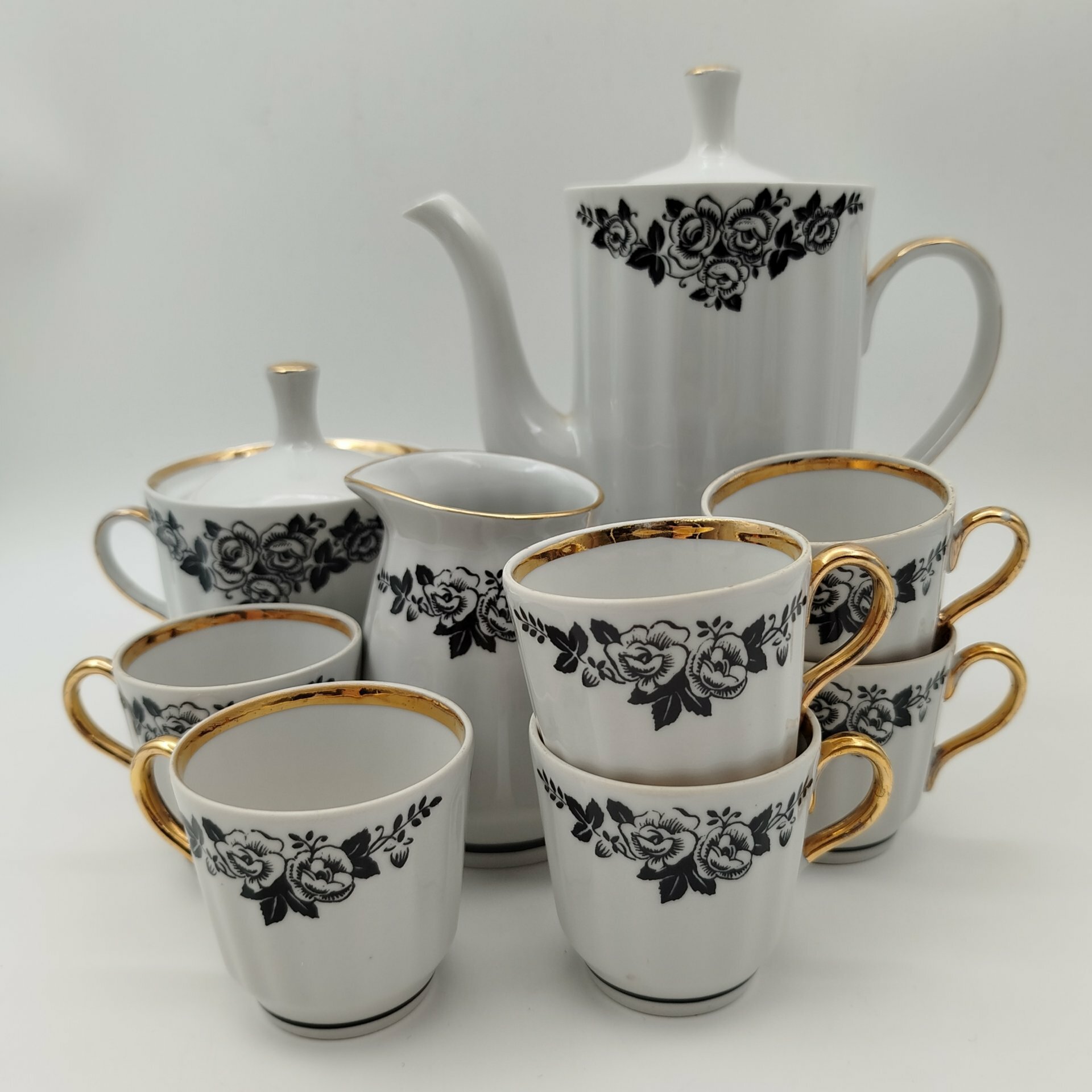 Сервиз кофейный на 6 персон с декором в виде роз (9 предметов), фарфор, деколь