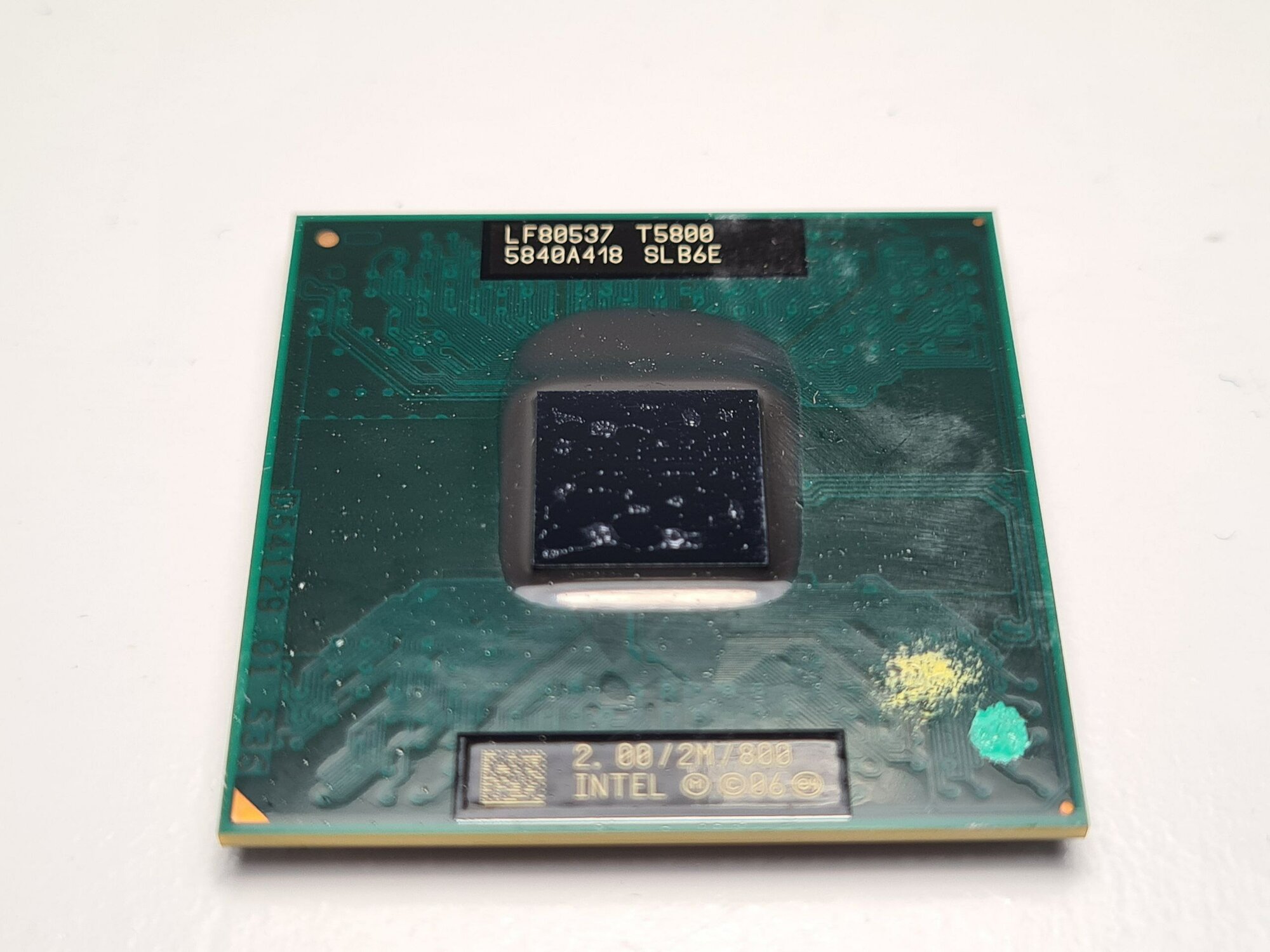 Процессор Intel Core 2 Duo T5800