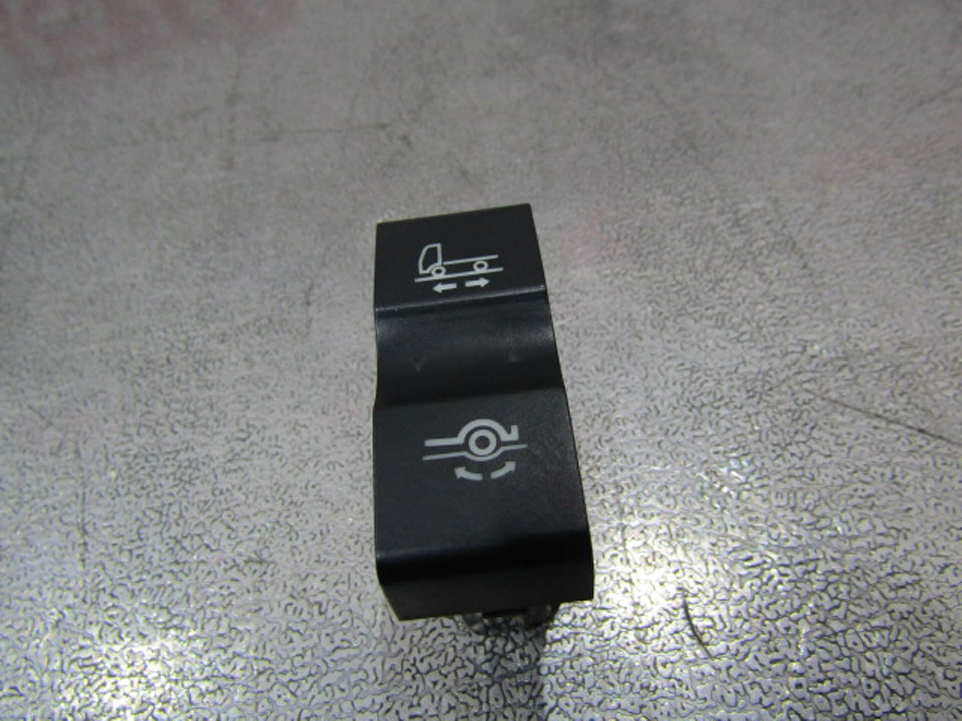 Кнопка многофункциональная Mercedes Actros