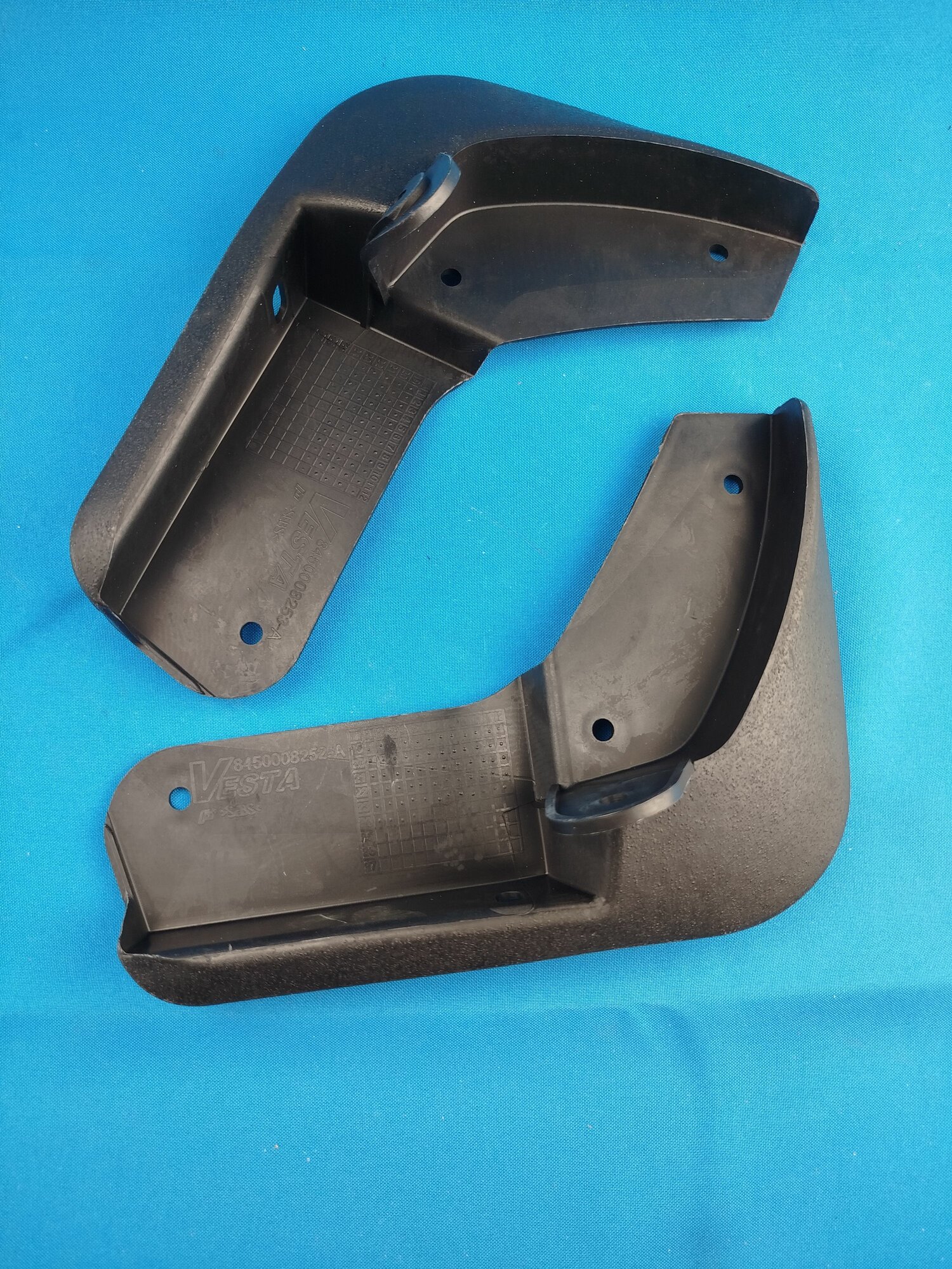 Брызговики передние "LECAR" для а/м Веста (пара)