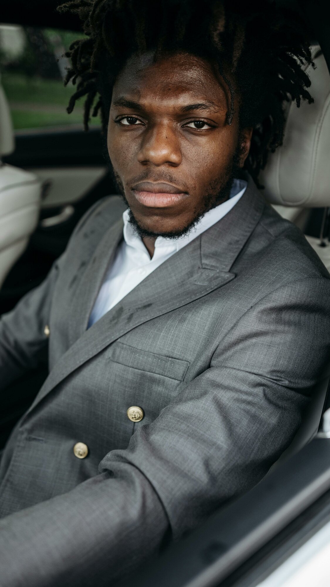 Картина на холсте 60x110 LinxOne "Автомобиль, интерьер для дома / декор на стену / дизайн